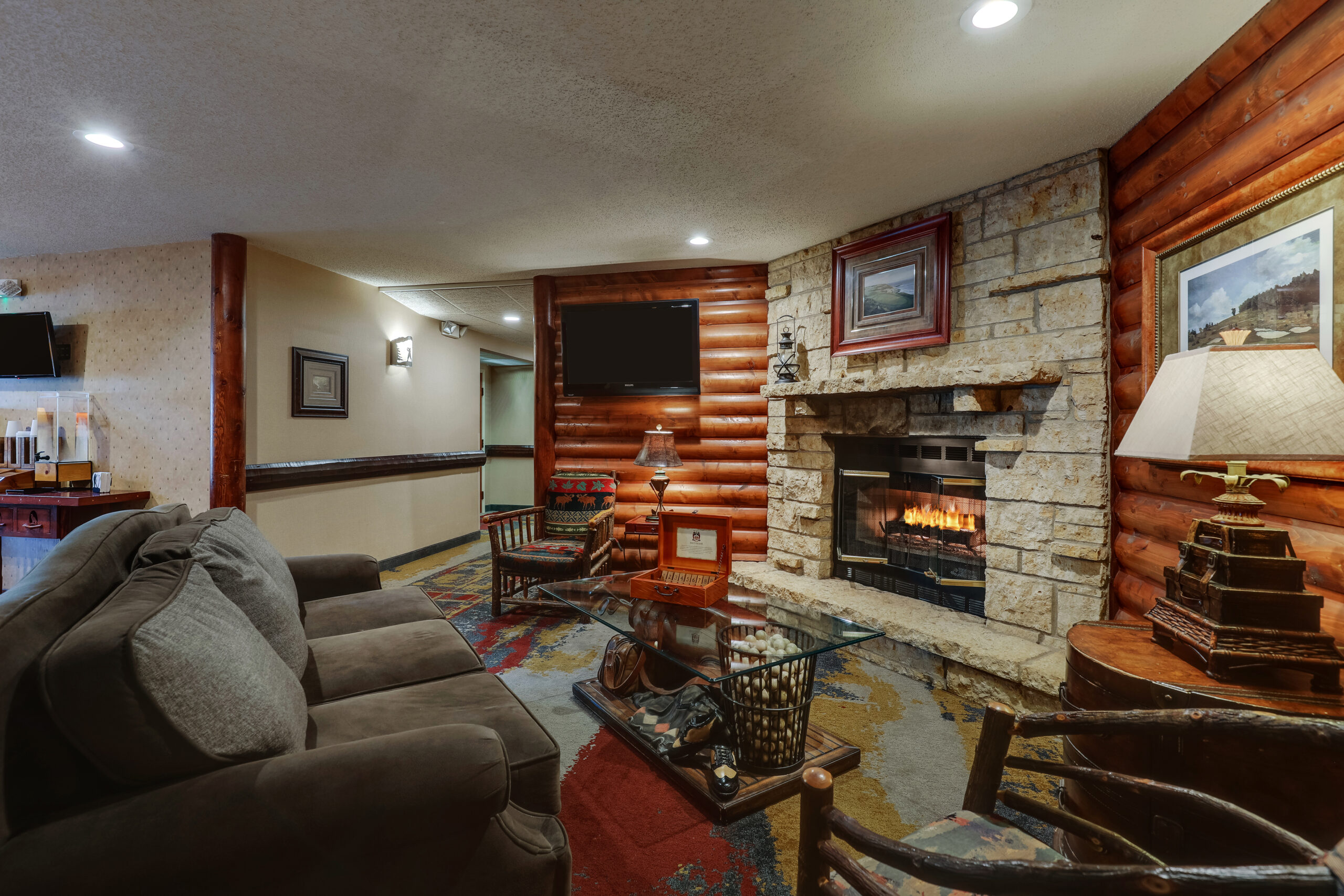 Galena IL Hotels: Experience Unique Themed Suites | Book Now